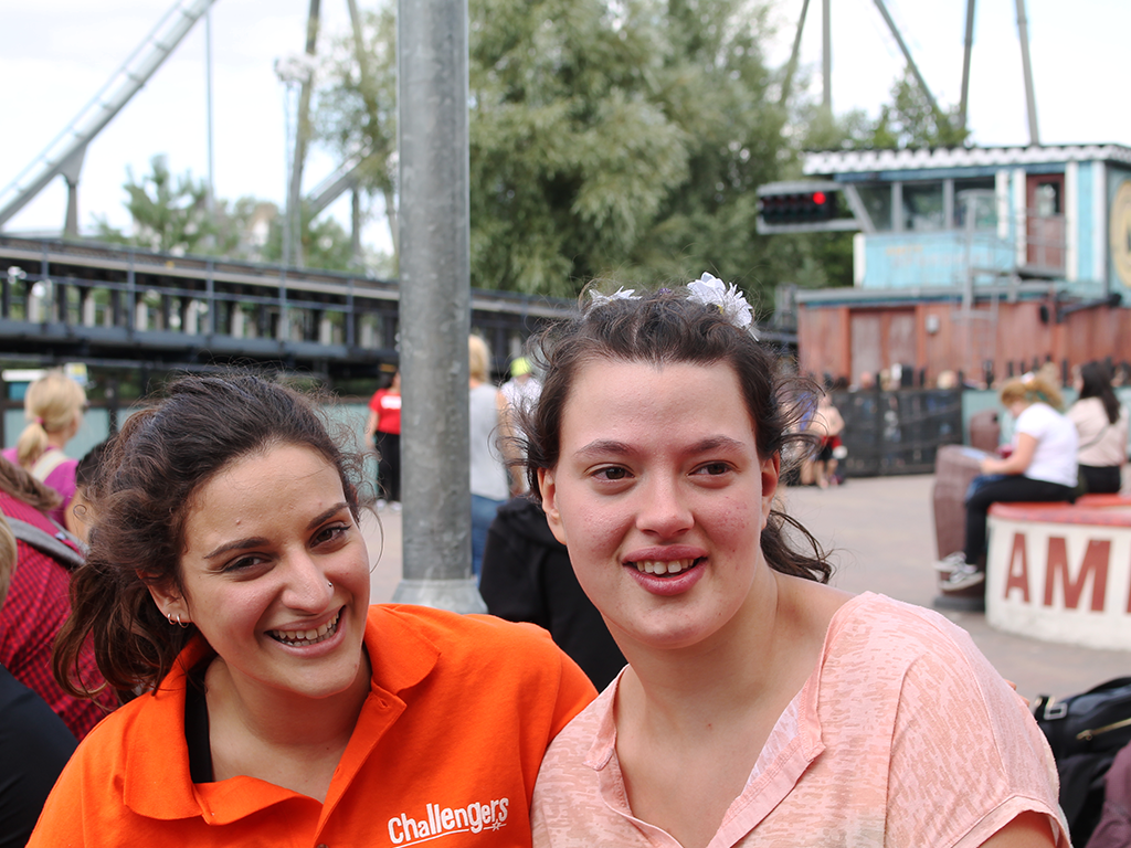 How to book - Challengers